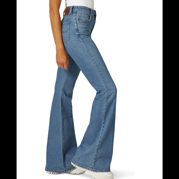 Lee | Jeans | Nwt Lee Vintage Style High Rise Bell Bottom Flare Stretch ...